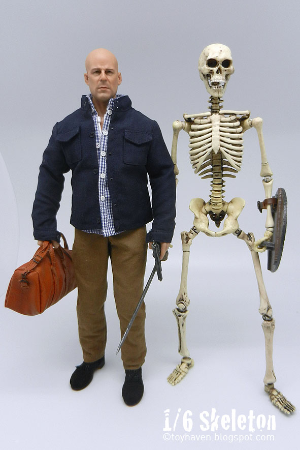 toyhaven: Size comparison pics of some 12-inch action figures with Coo ...