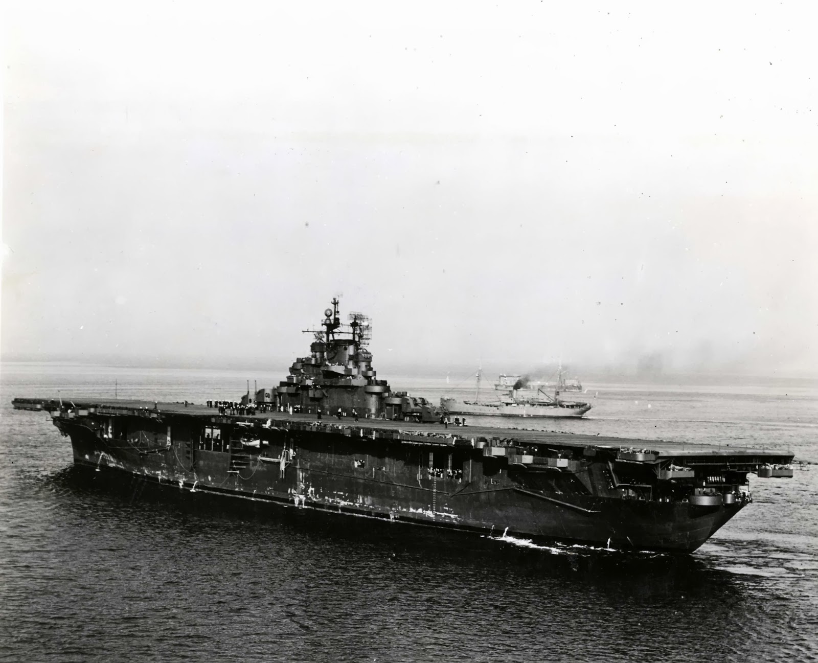 AA: Aircraft Carriers Anonymous: #13 USS Lexington (CV-16) enters the ...