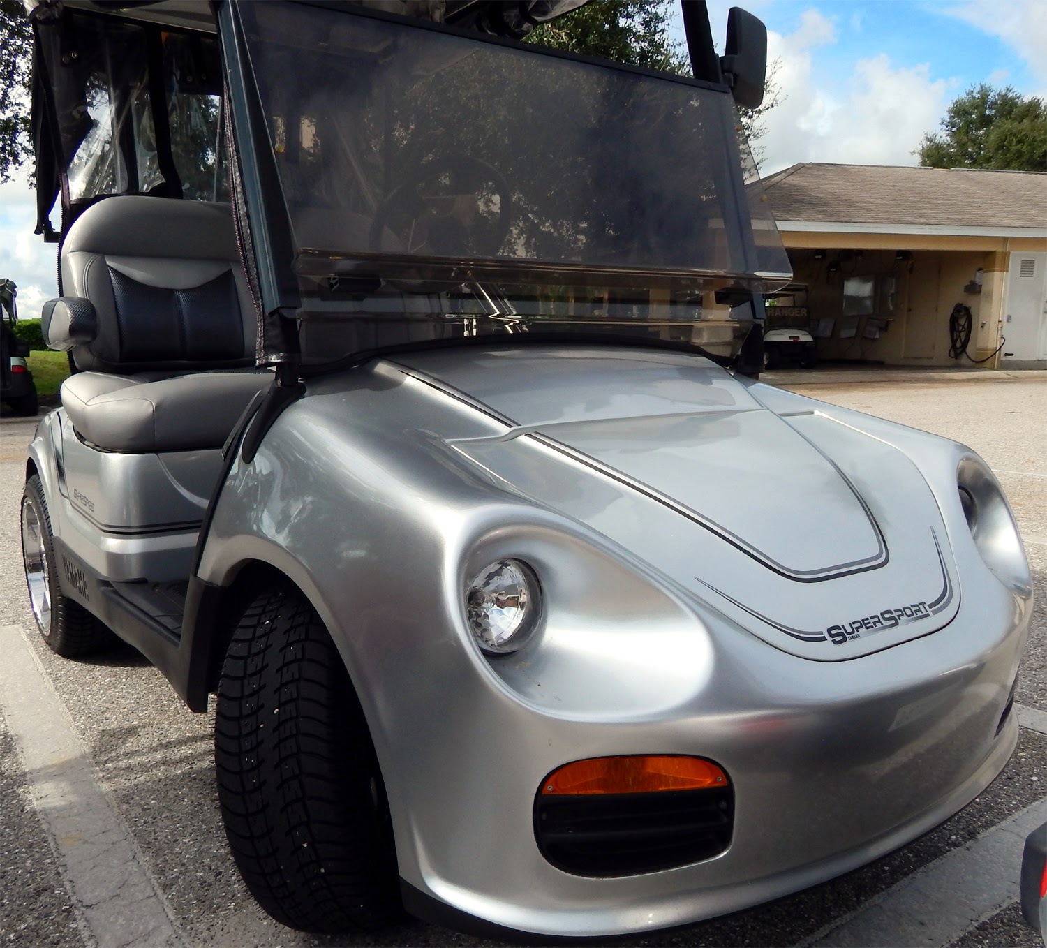 Porsche SuperSport YAMAHA golf cart with SS wheels in Sun City Center, FL