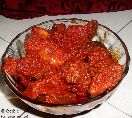 Edible Entertainment: Spicy Mango Pickle (Avakkai)