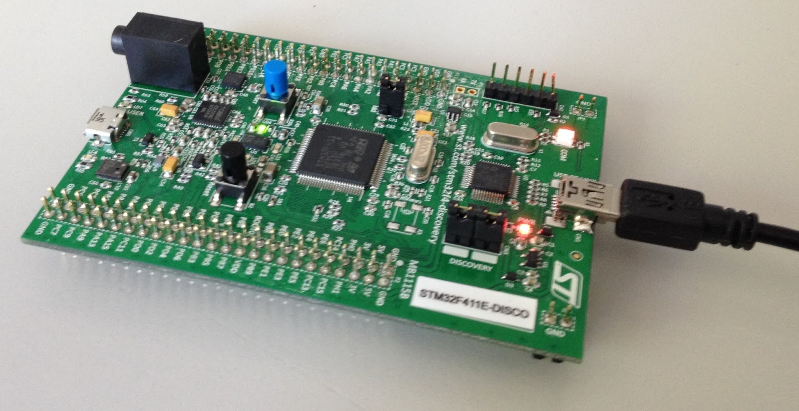 Vindemiatrix: Parpadeo de un LED -ARM Cortex-M4- Vindemiatrix: Parpadeo de un LED -ARM Cortex-M4-
