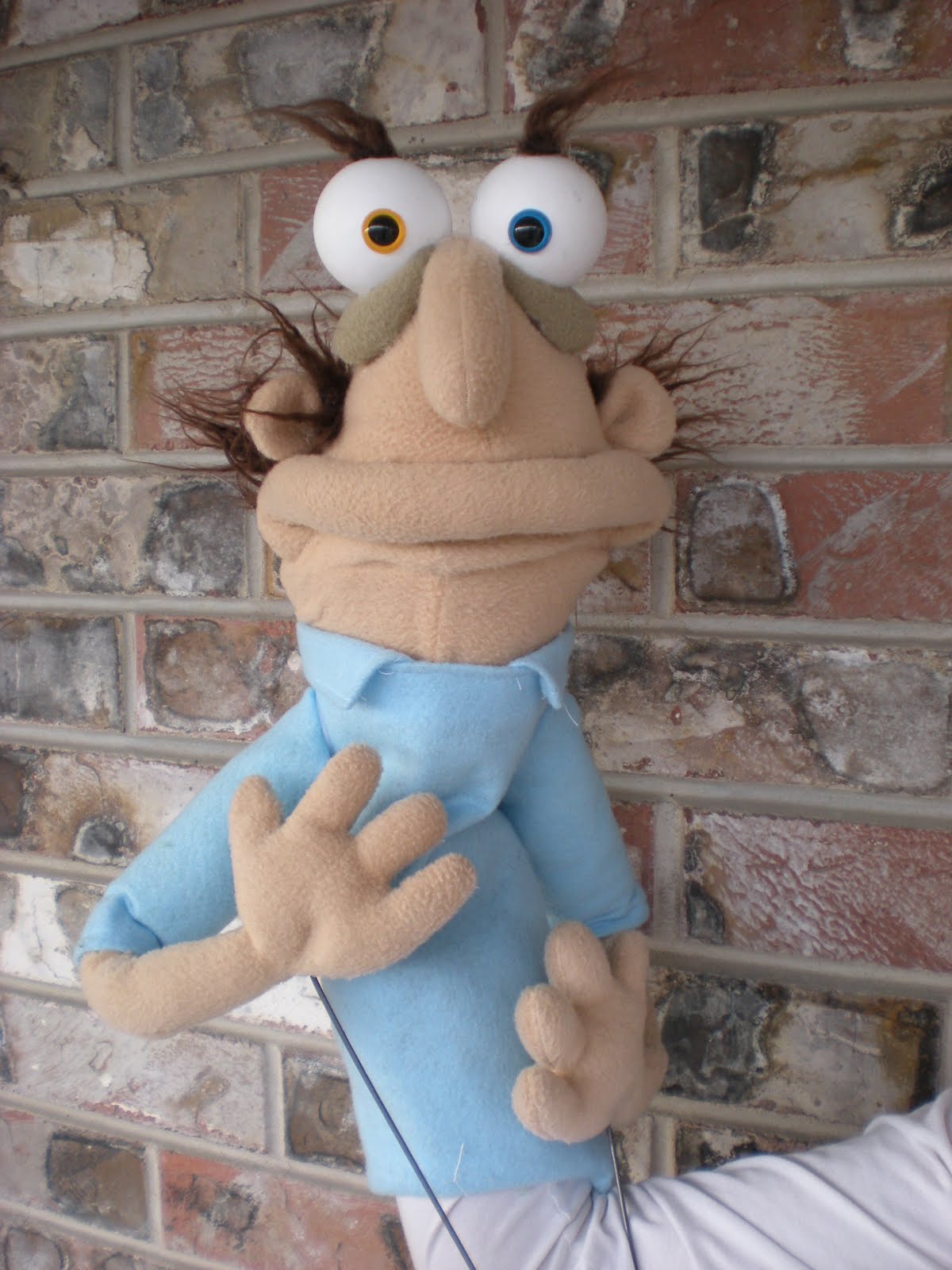 The Golden Glue Gun: Simon