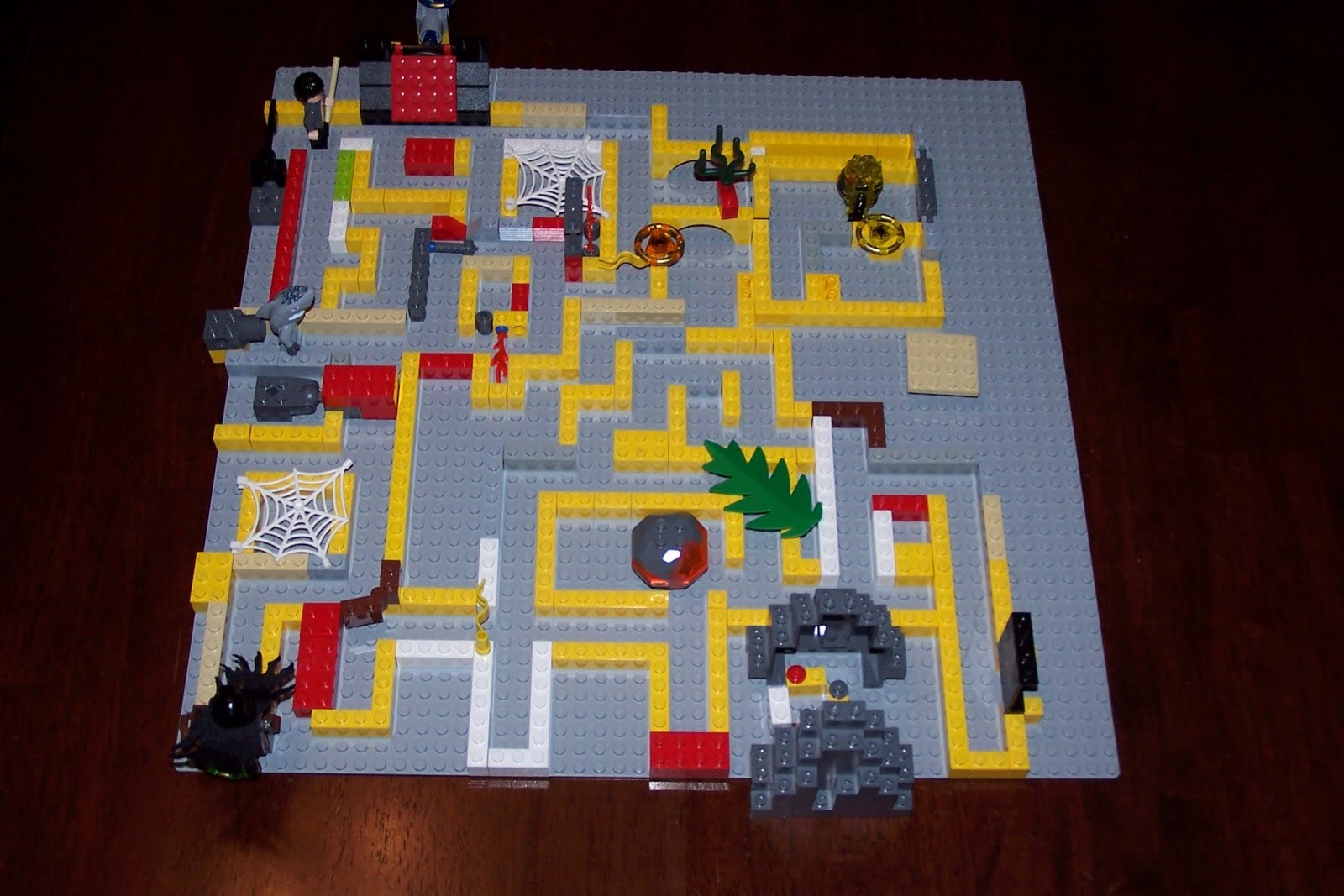 LEGO Quest Kids: Maze or Labyrinth Photos