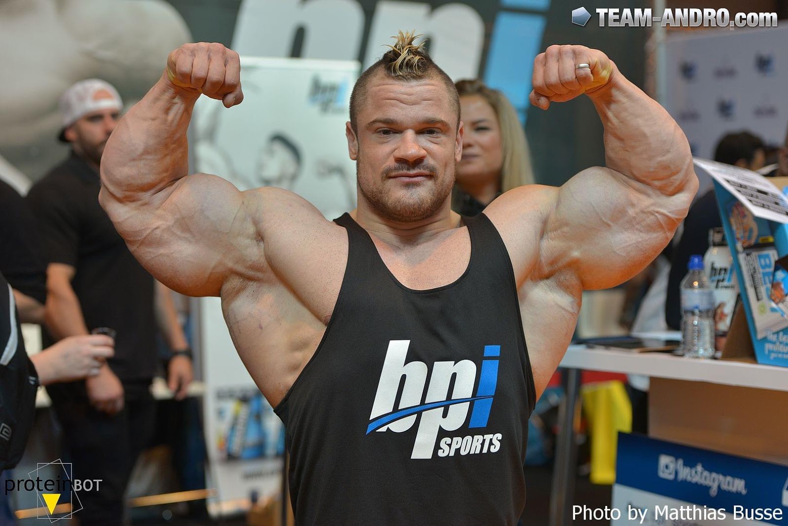 Muscle Lover: Biceps & Biceps