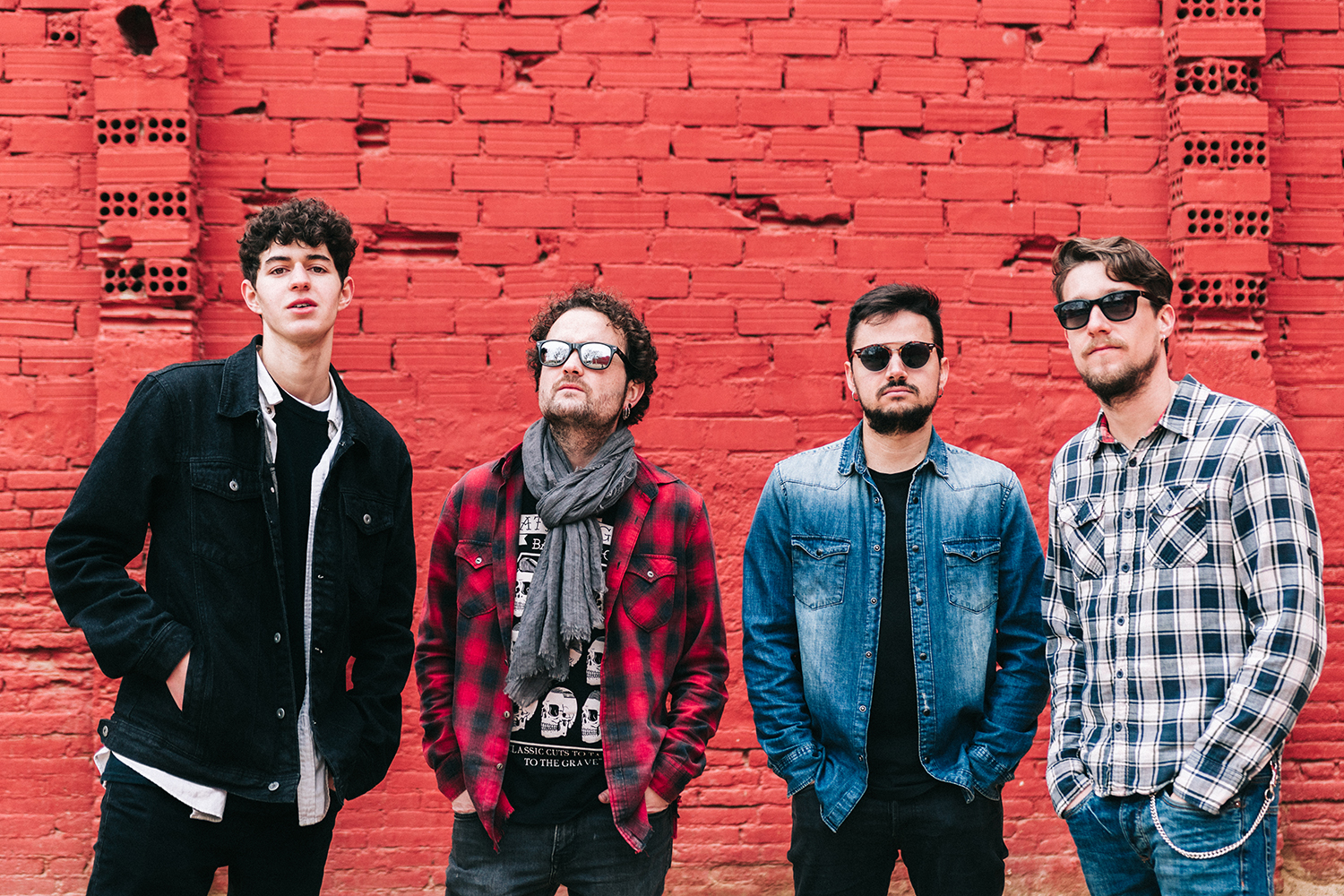 Música en todo su esplendor: Entrevista a "Distrito Rojo"