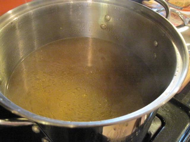 Kudos Kitchen By Renee: Basic Turkey or Chicken Stock