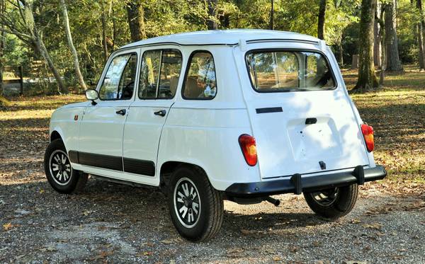 Surprisingly Intact: 1981 Renault 4 GTL - DailyTurismo