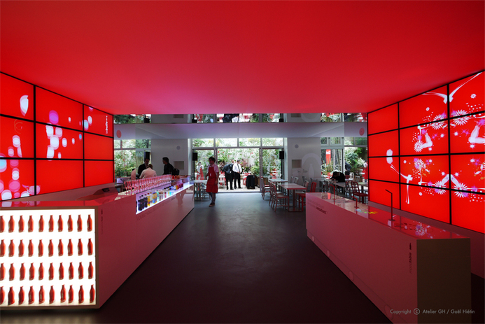 The brands create the event !: Coca-cola creates a bar ephemeral in Paris