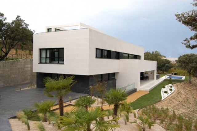 Kingdom Modern house designs exterior views. | Keys Organized Home