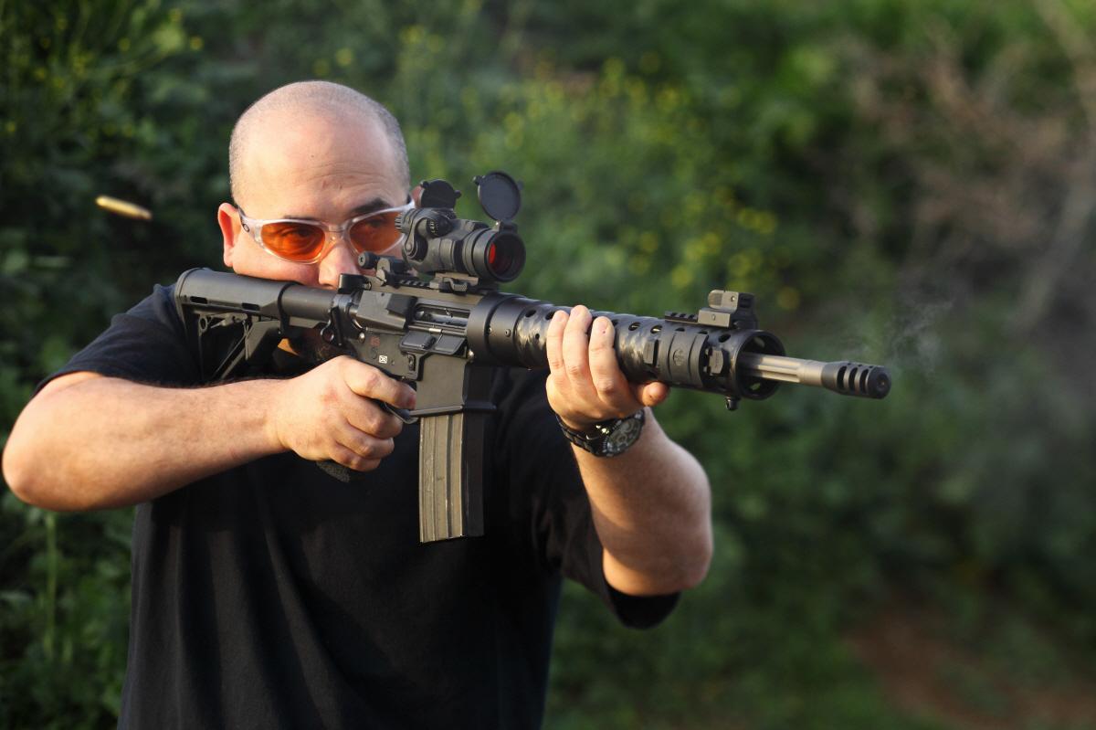 Mission Critical Tools: ABOUT MCT / AARON HARRIS