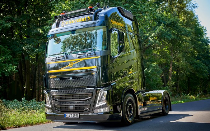 Volvo FH “Mjölner” destaca soluções e serviços de conectividade da ...