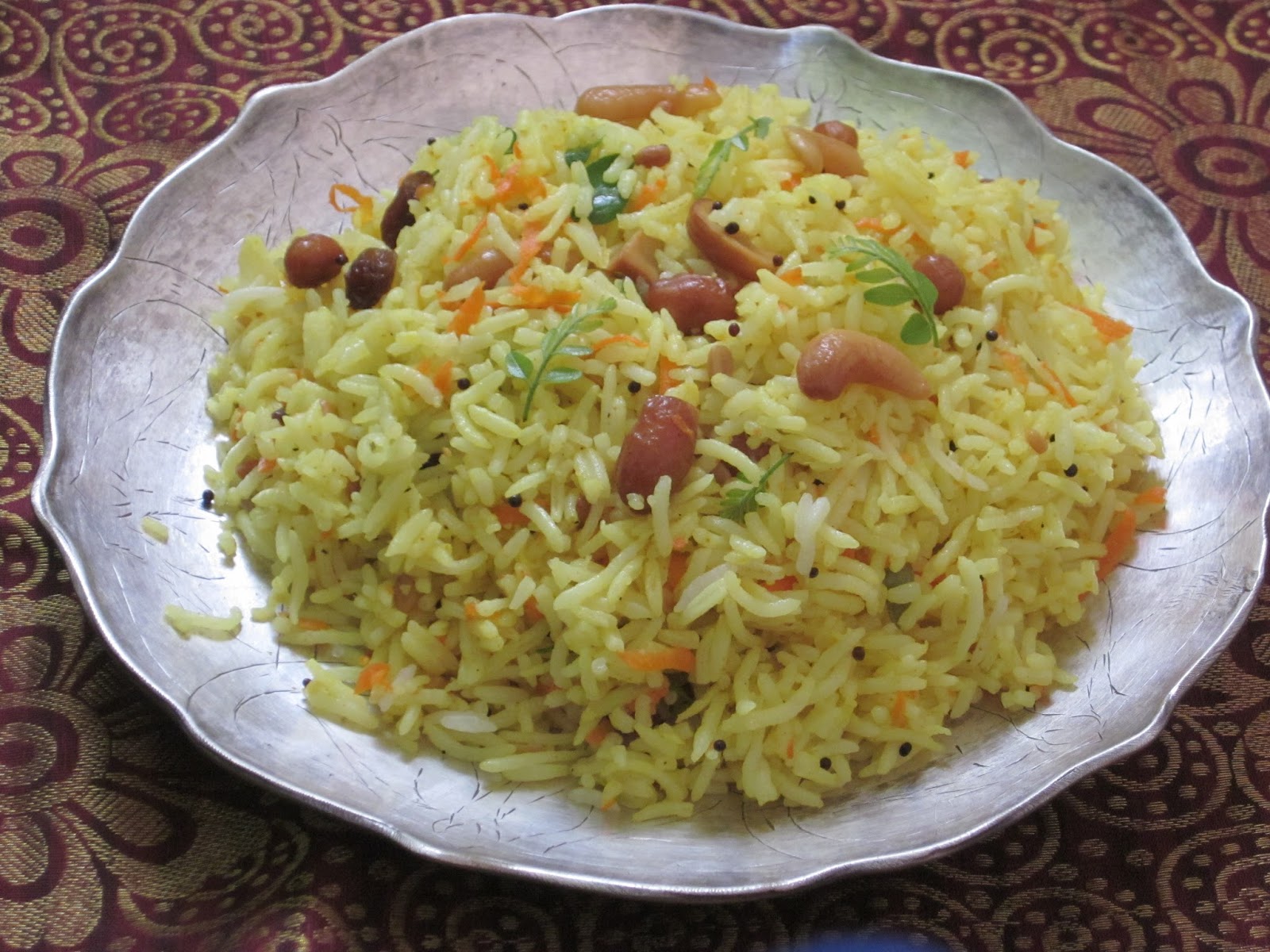 Amaravathi Ruchulu: CARROT TAMARIND PULIHORA