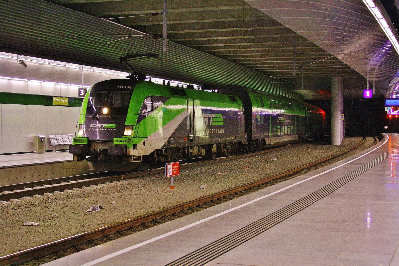 Unterwegs mit dem Donauwalzer -Mein Reisetagebuch: CAT-City Airport ...