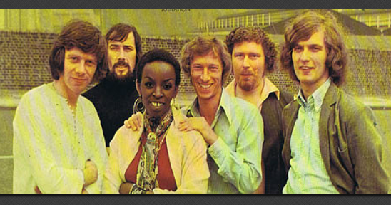 UK Top 20: December 2, 1972 Ft. Blue Mink | Seventies Music Archives