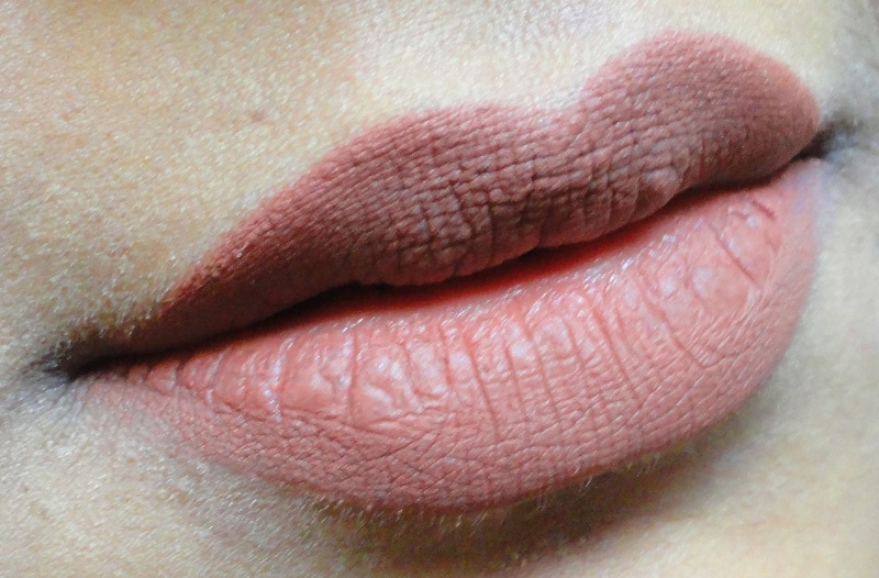Rimmel Exaggerate Automatic Lip-liner 045 Epic : Review, Swatches and ...