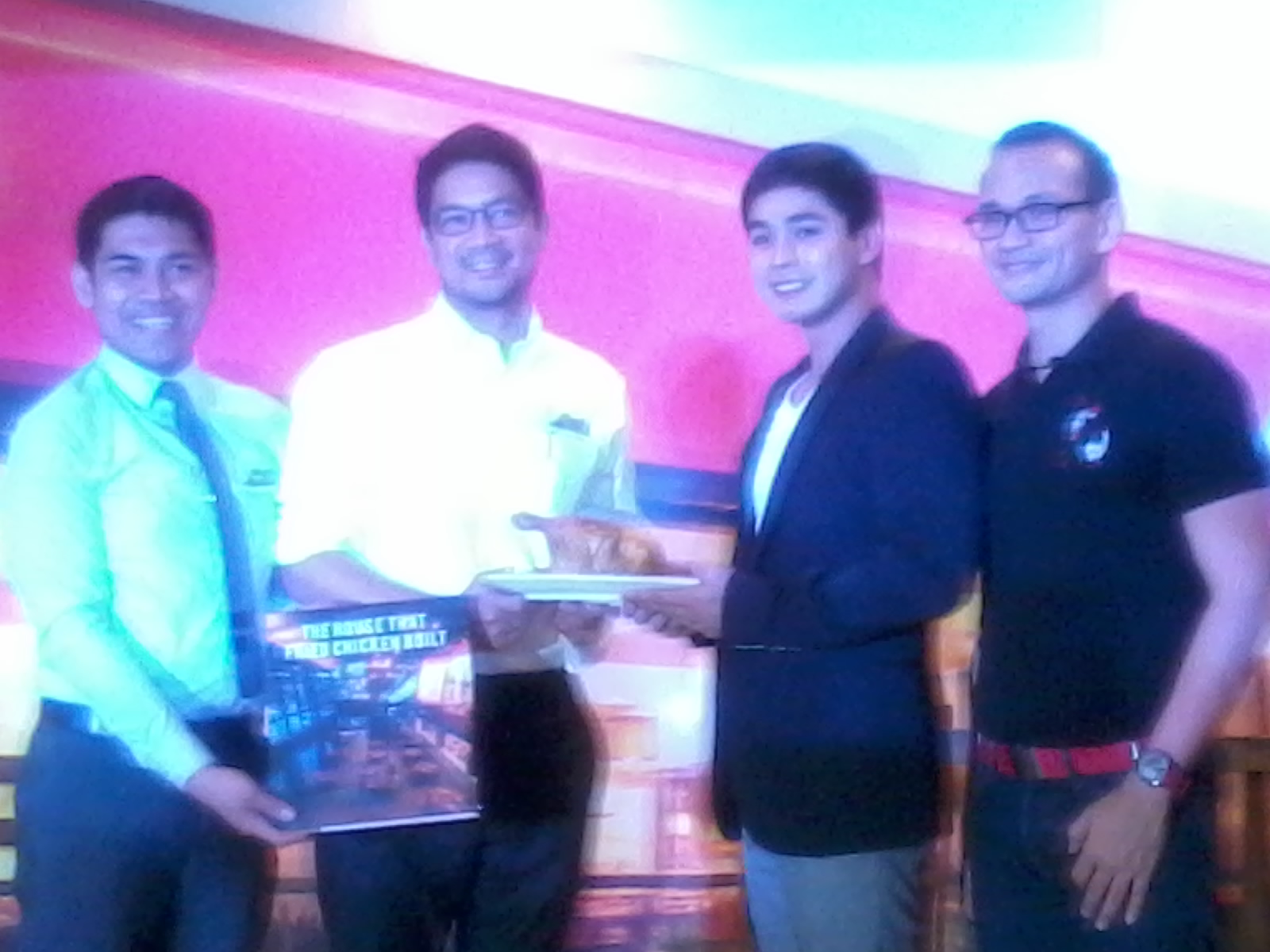 MAX’S RESTAURANT INTRODUCES COCO MARTIN AS ITS NEW BRAND AMBASSADOR ...