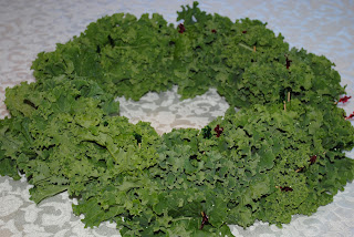 Christmas Holiday Ideas: CHRISTMAS SHRIMP WREATH
