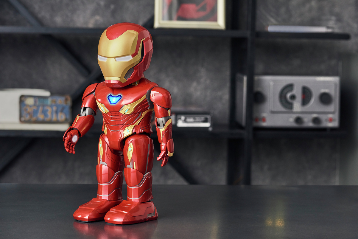 Picturing Disney: Tony Stark comes to life with this new Iron Man Robot