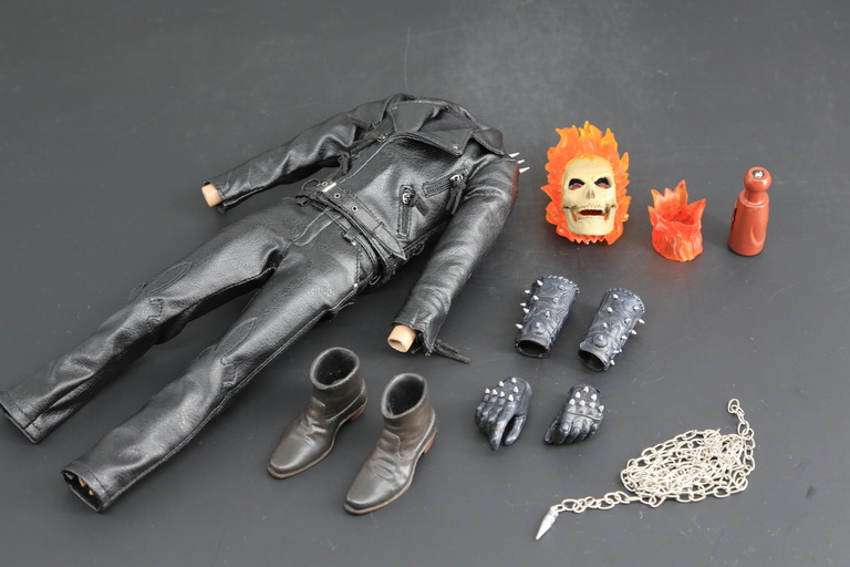 toyhaven: Custom-made 1/6th scale Ghost Rider Lighted-up Head and ...