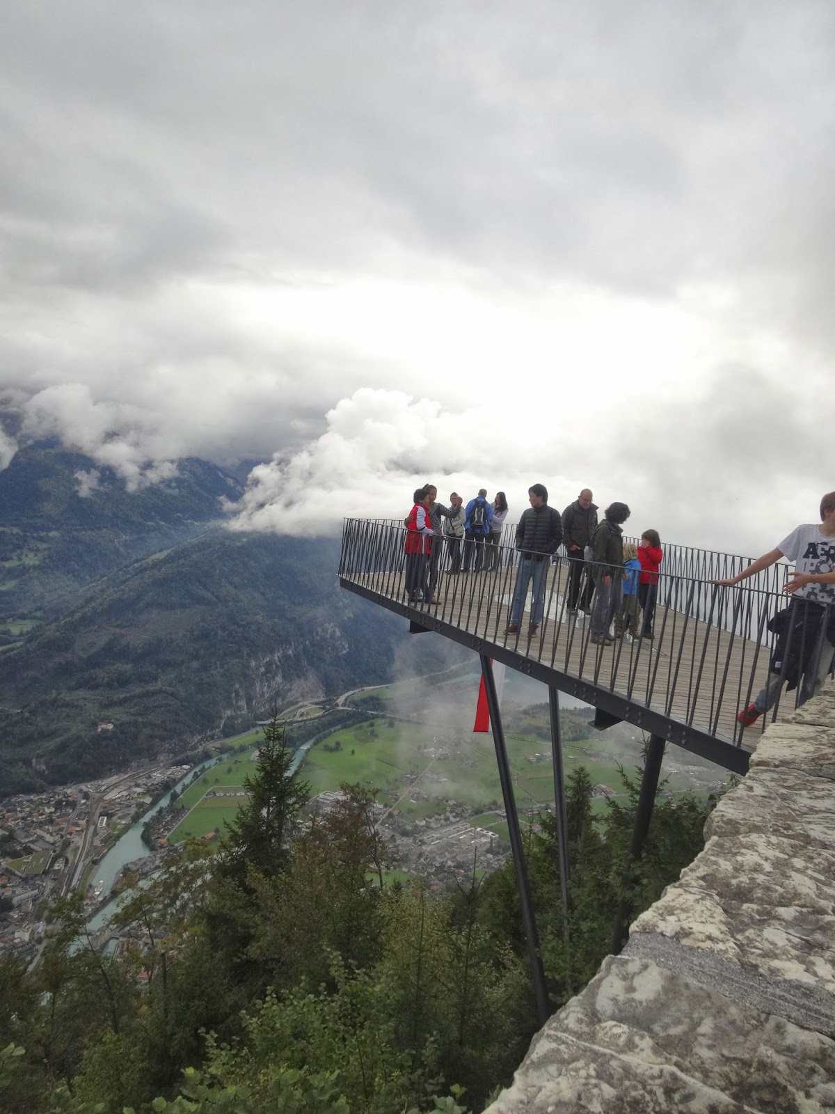 Larson adventures: Hiking in Switzerland