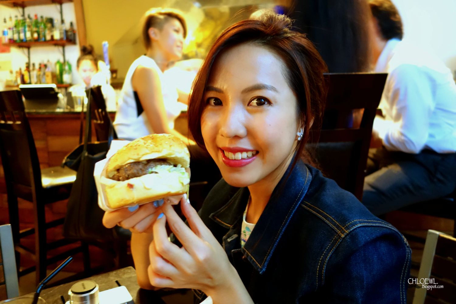 Chloe WL: Squires & Scoundrels - A great chill out place with burgers ...