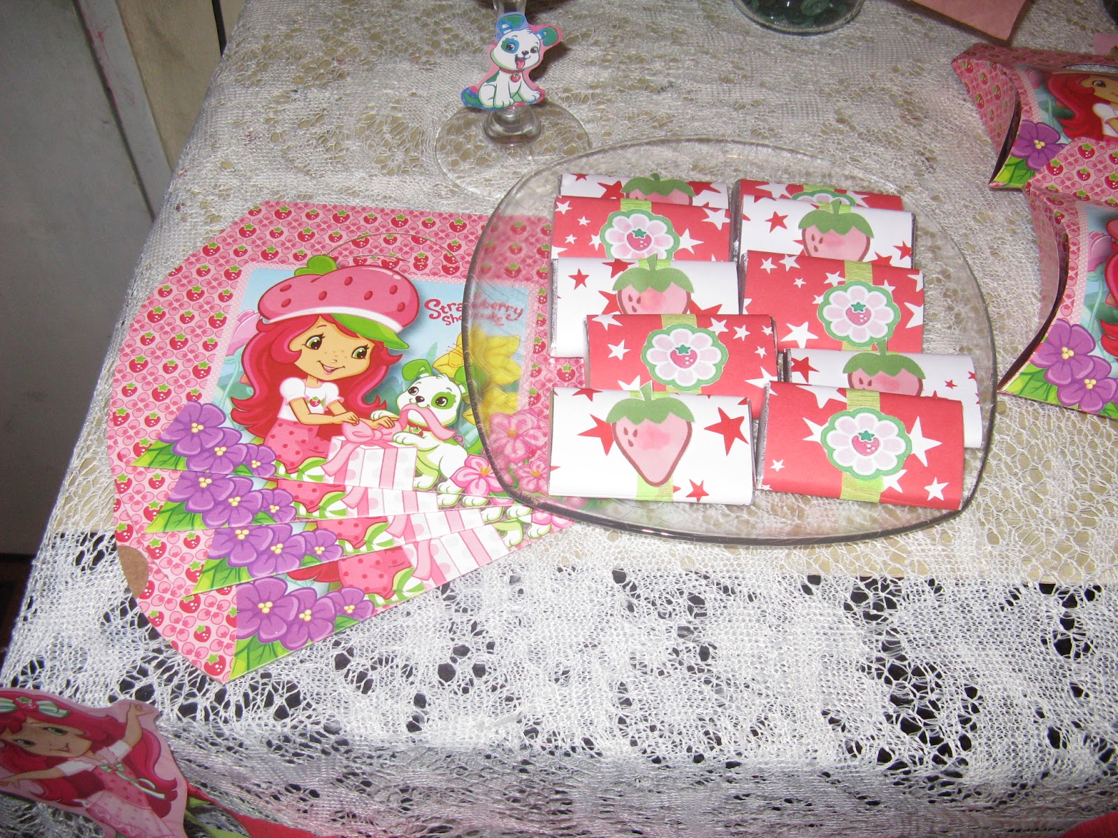 Botón Tolón: Frutillita