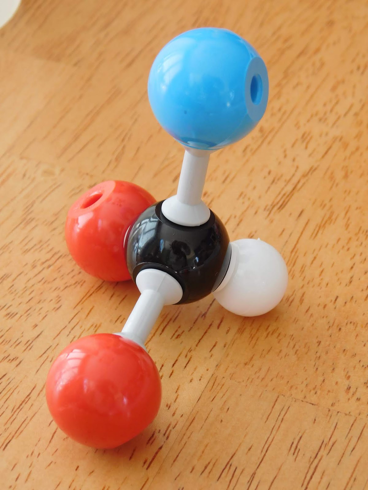 100 Days of Science #47 & 48-- Making Model Molecules Two Ways