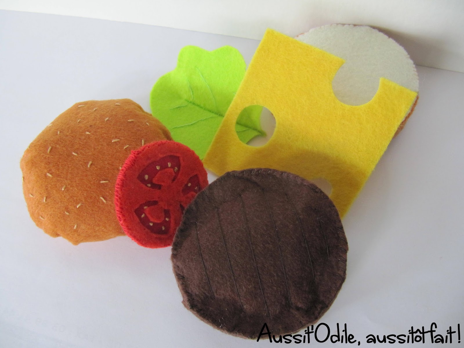 Aussit'Odile, aussitôt fait !: Fast food, felt food