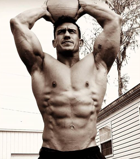 Beefcakes of Wrestling: Muscle Monday : EC3