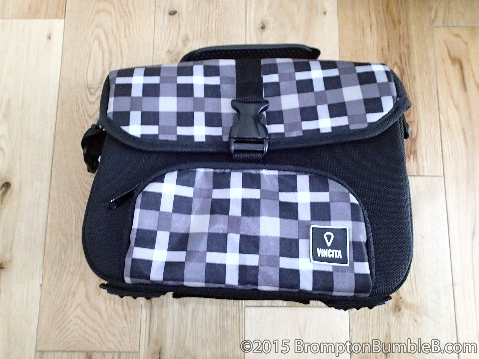 The Legend of the Brompton Bumble B: Review: B017B Mini Front Bag for ...