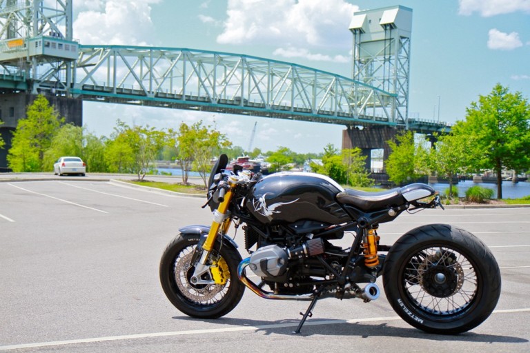 BMW R9T Café Fighter Magnum Opus - RocketGarage - Cafe Racer Magazine