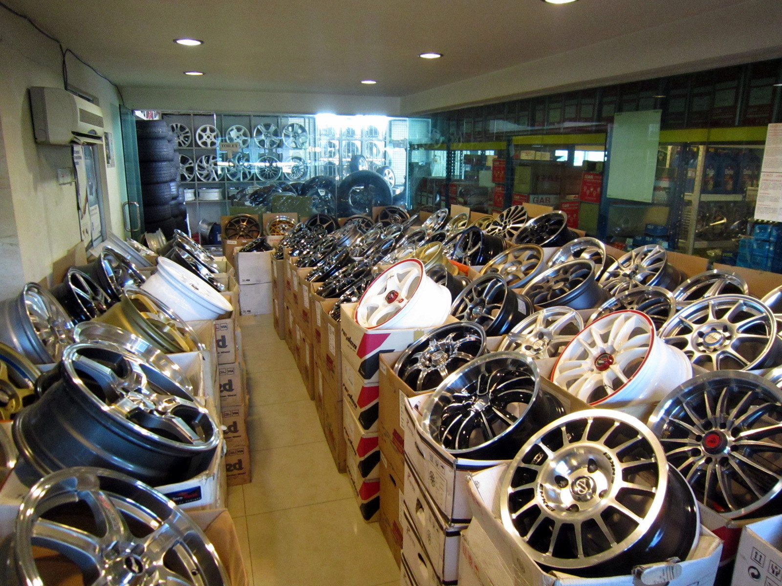 Tyre and Rims (H2O One Stop Sdn. Bhd.): Our Showroom