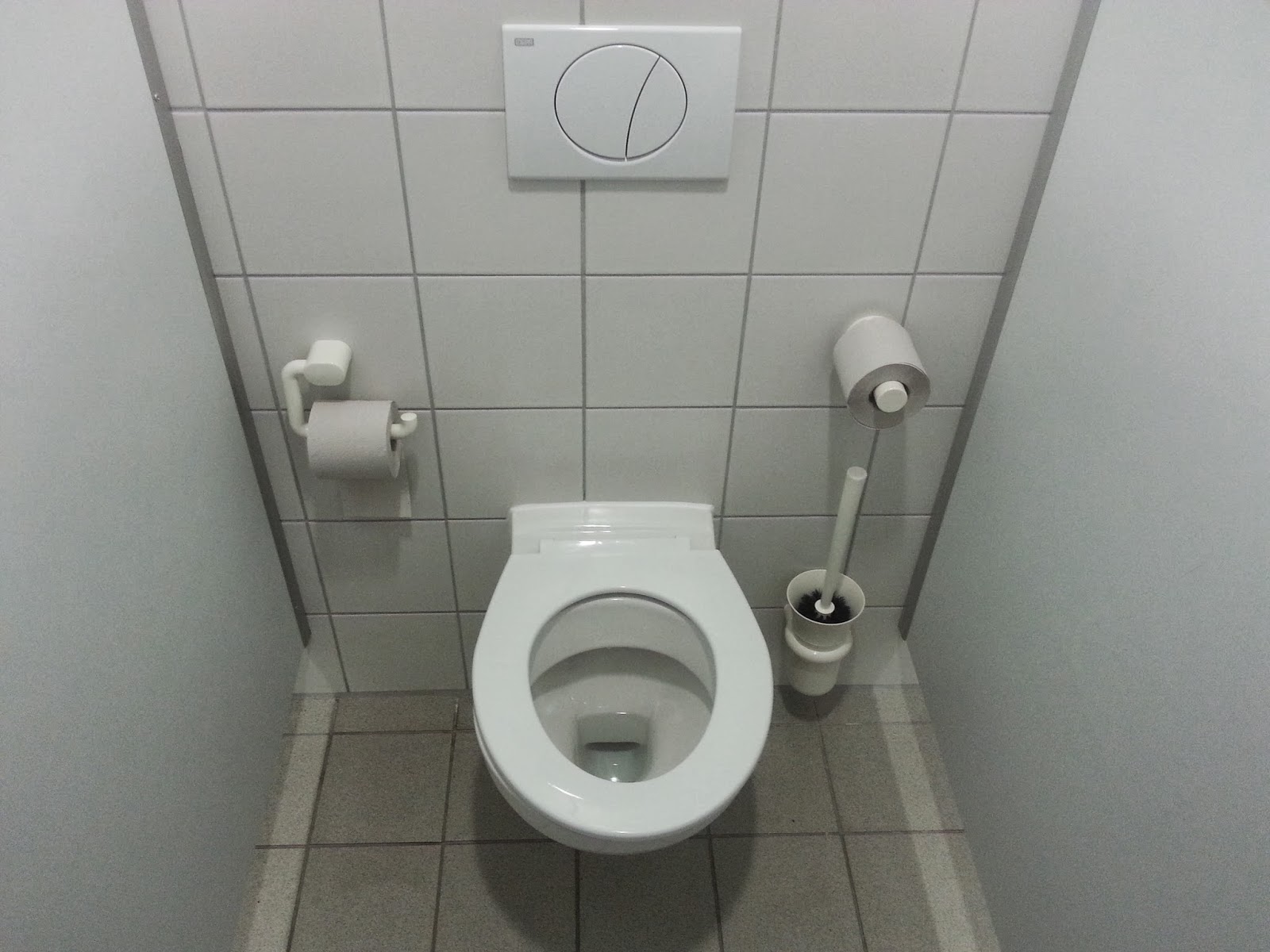 Ululando in Germania: Su un cesso così ci mangerei