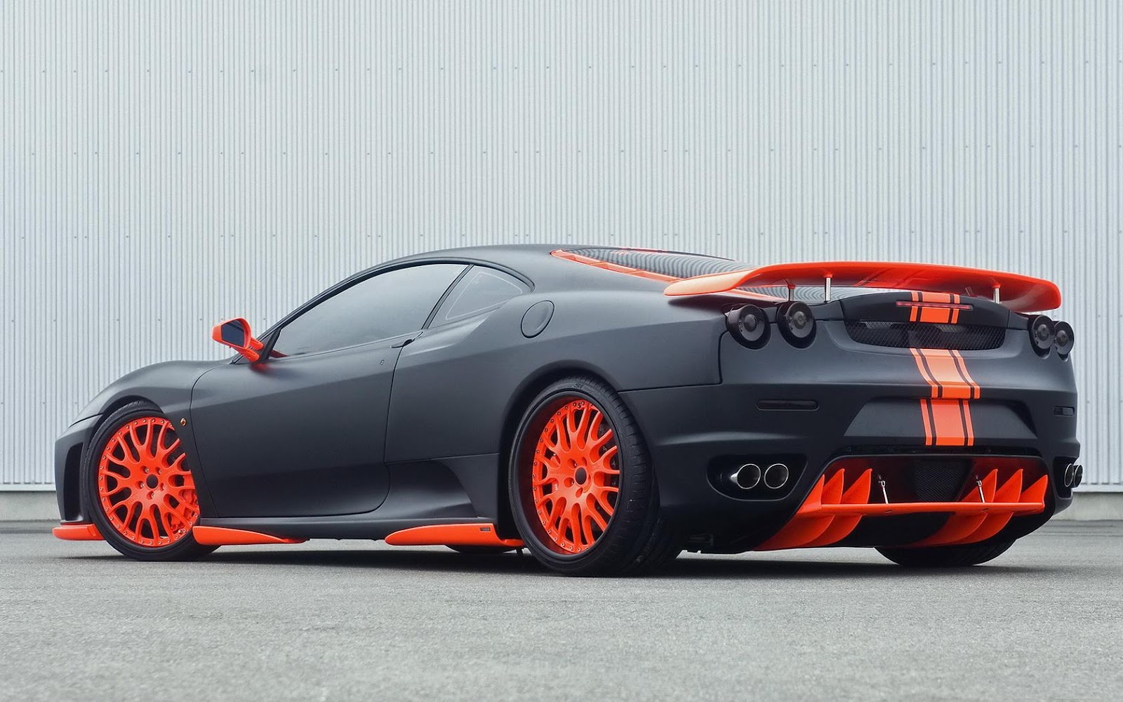 Top 50 Most Dashing And Beautiful FERRARI Car Wallpapers In HD