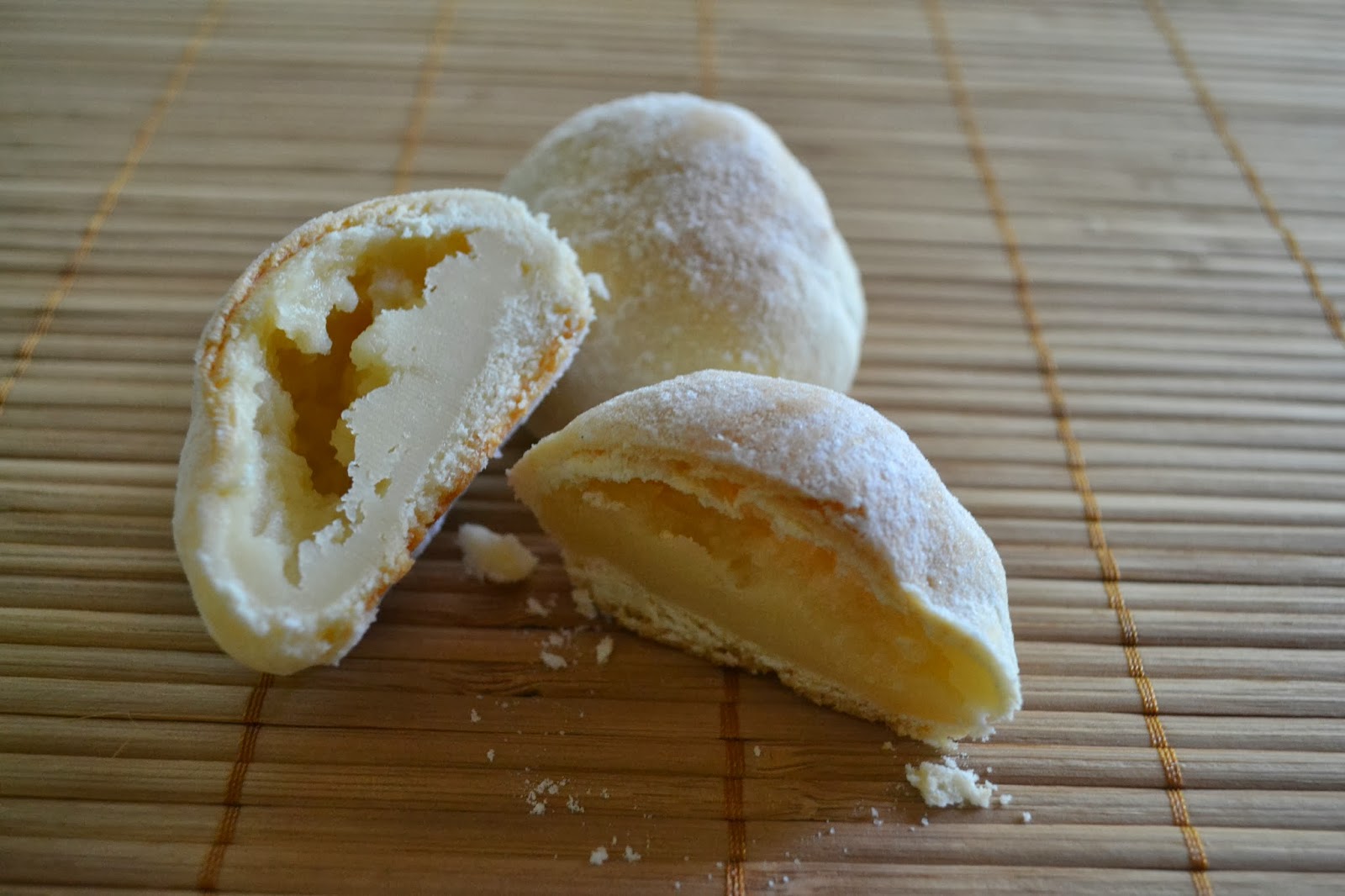 ANNEMİNELİ: LOKUMLU VE DAMLA SAKIZLI KURABİYE