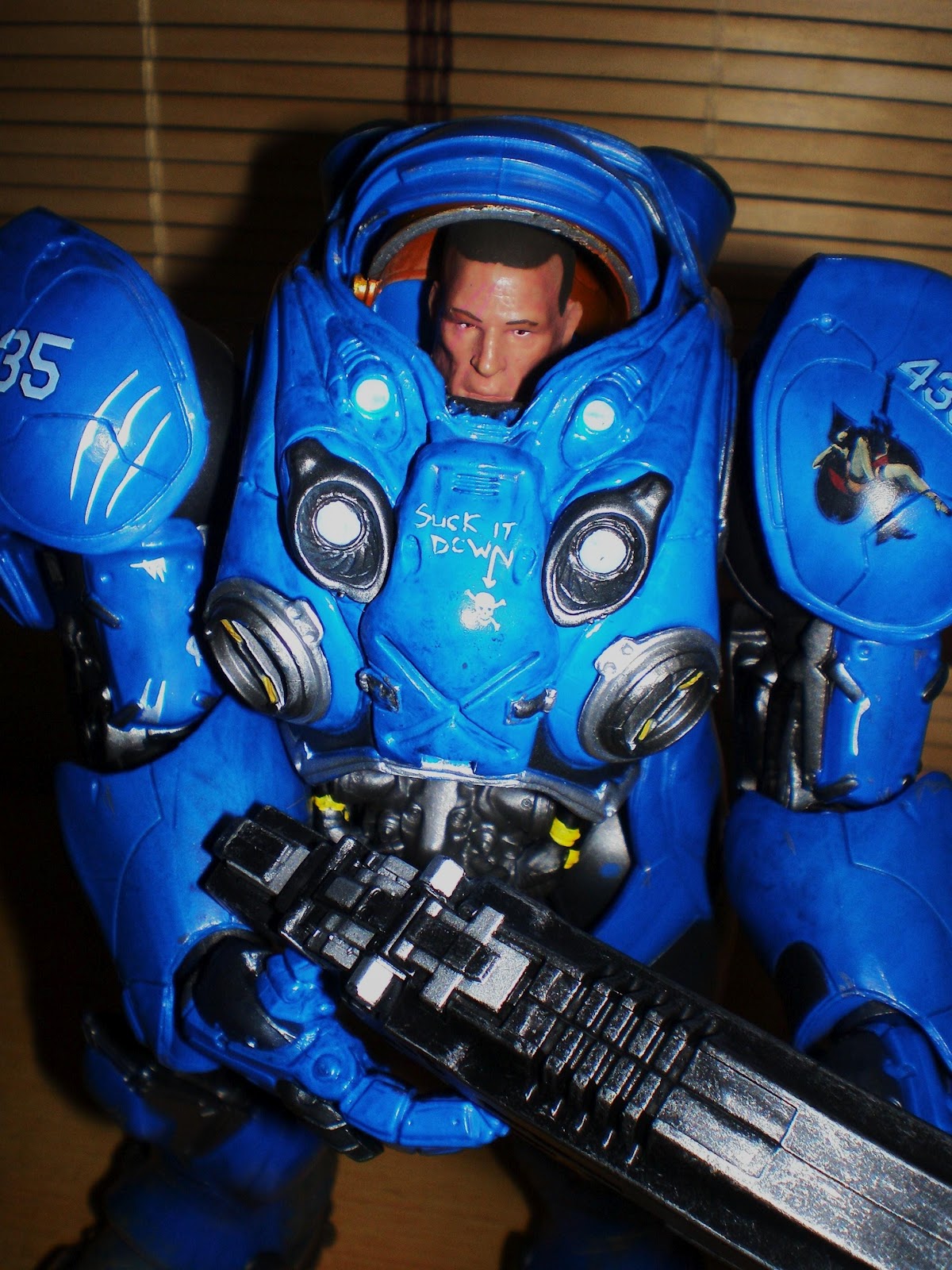 Angels and Summer: Starcraft 2 - Tychus Findlay Terran Marine Series 2