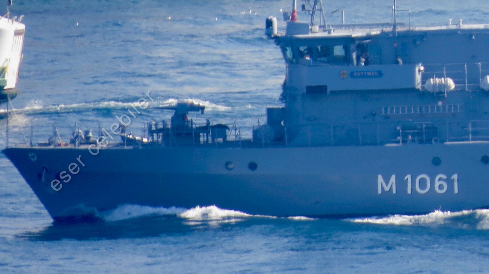 WARSHIPS ON THE BOSPHORUS: German Warship FGS Rottweil M1061