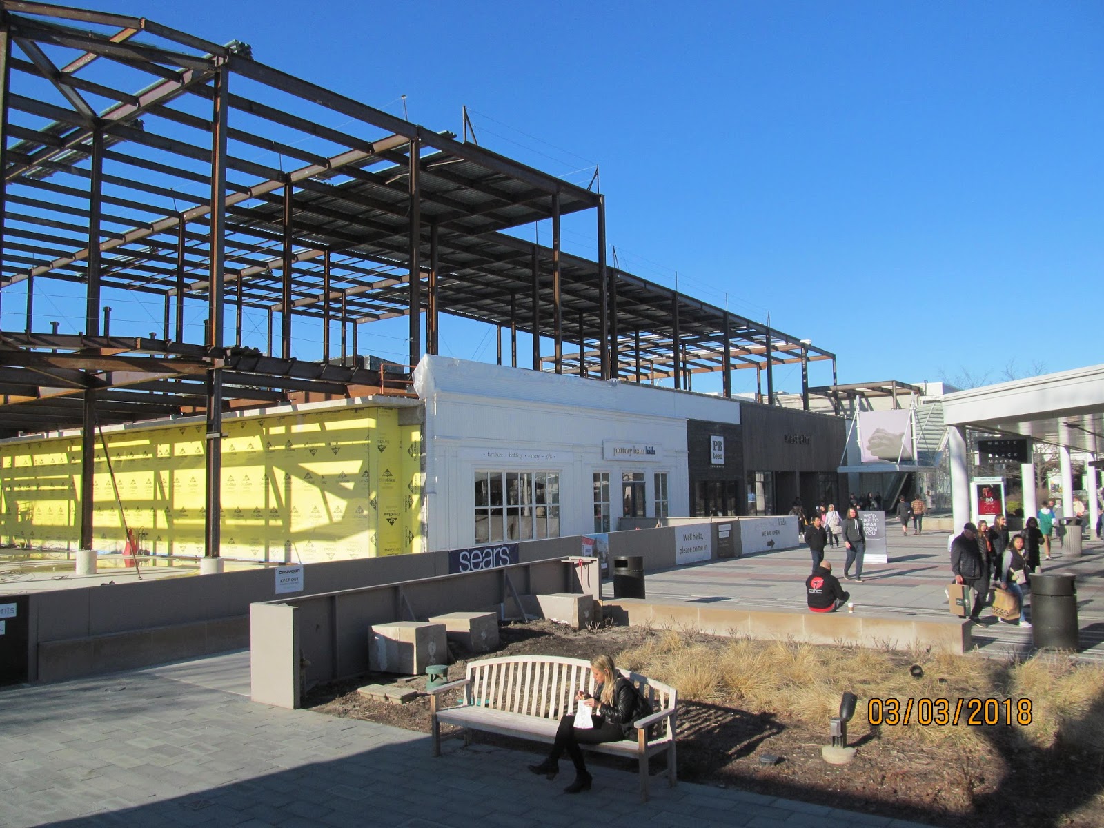 Trip to the Mall: Oakbrook Center Construction Progress 3/18