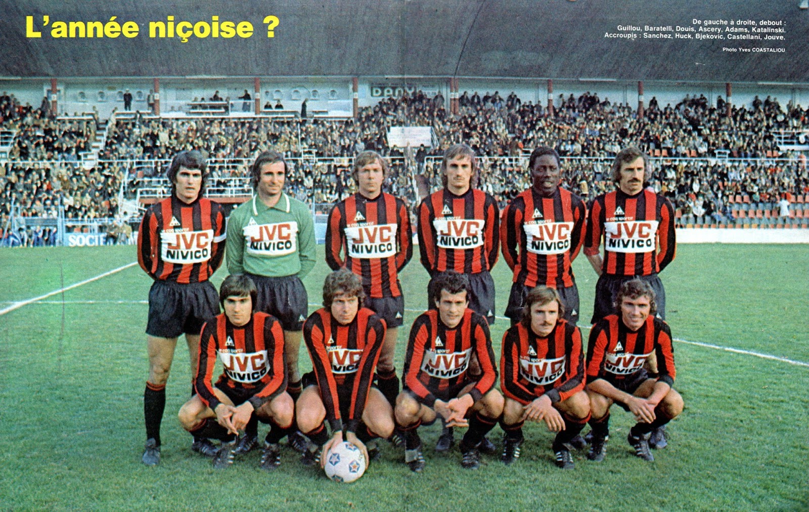 O.G.C NICE 1976-77. By Panini.