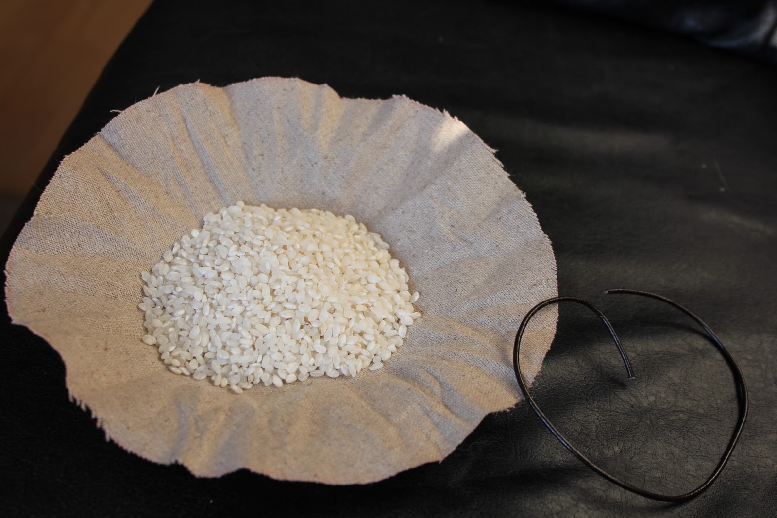 Medieval Bride: Easy DIY favor bags / rice bags