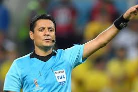 Law 5 - The Referee: Referee of the Year - Alireza Faghani is the best ...