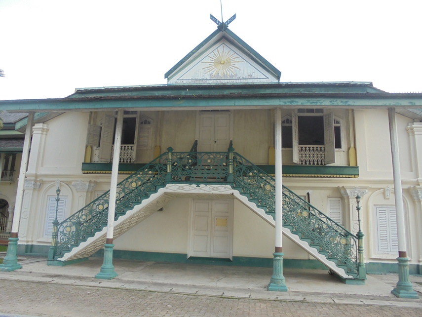 SENI LAMA MELAYU (MALAY OLDEN ART): Balai Besar (Big hall of) Alor Setar