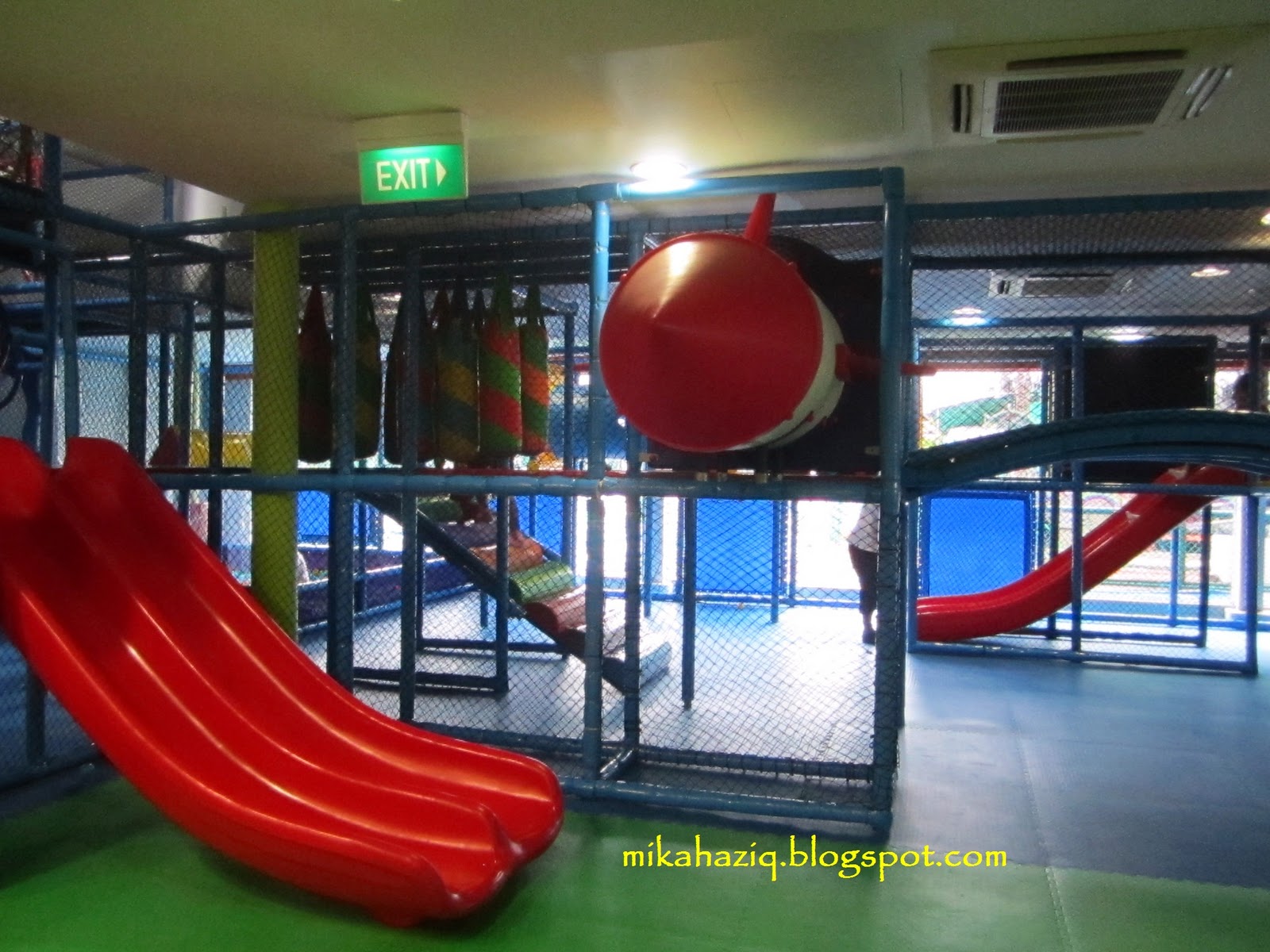 mikahaziq: Singapore Kids - The Polliwogs ; A Toddler Friendly Indoor ...