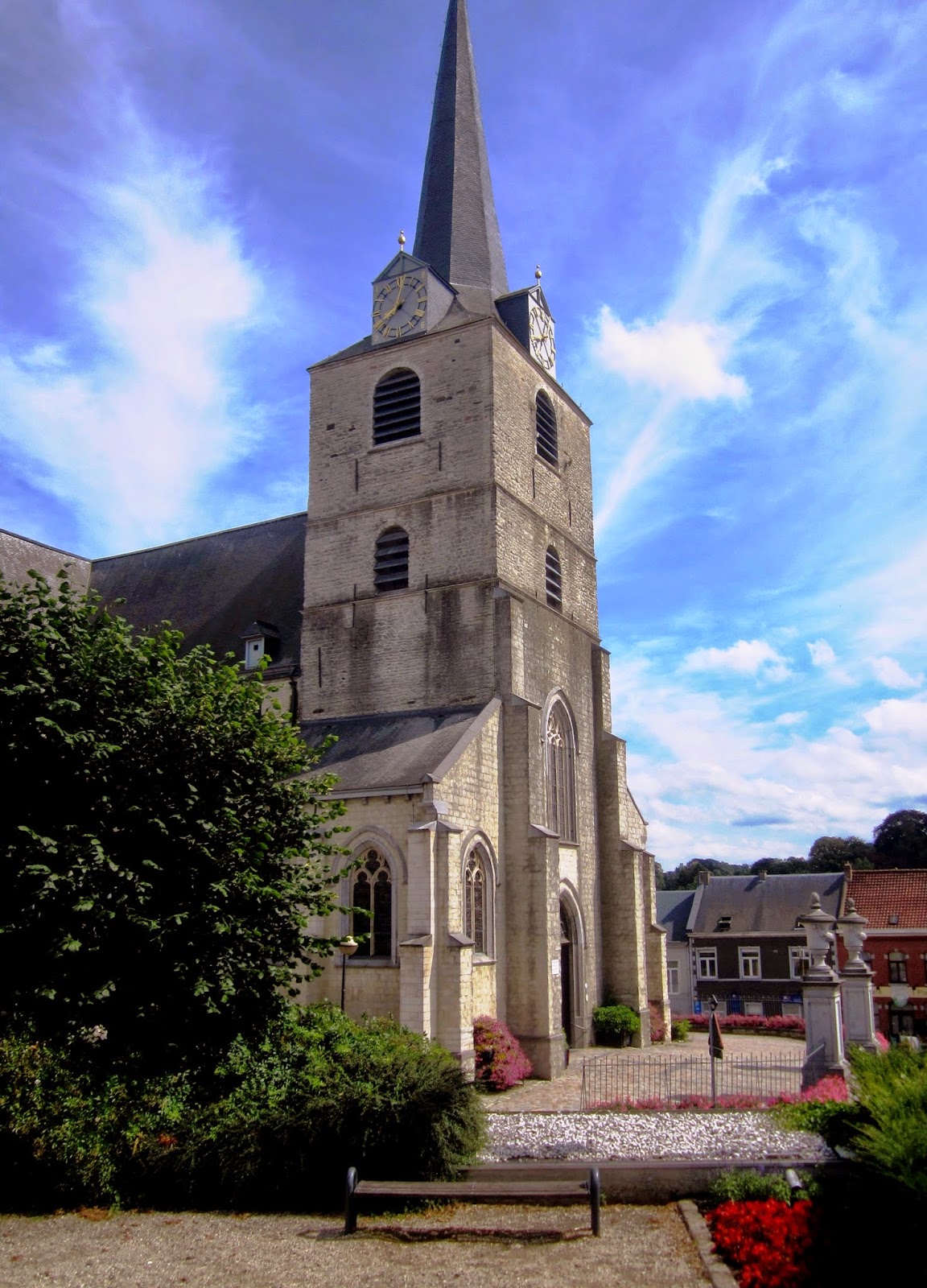 GEMENGDE BERICHTEN: Rotbocht