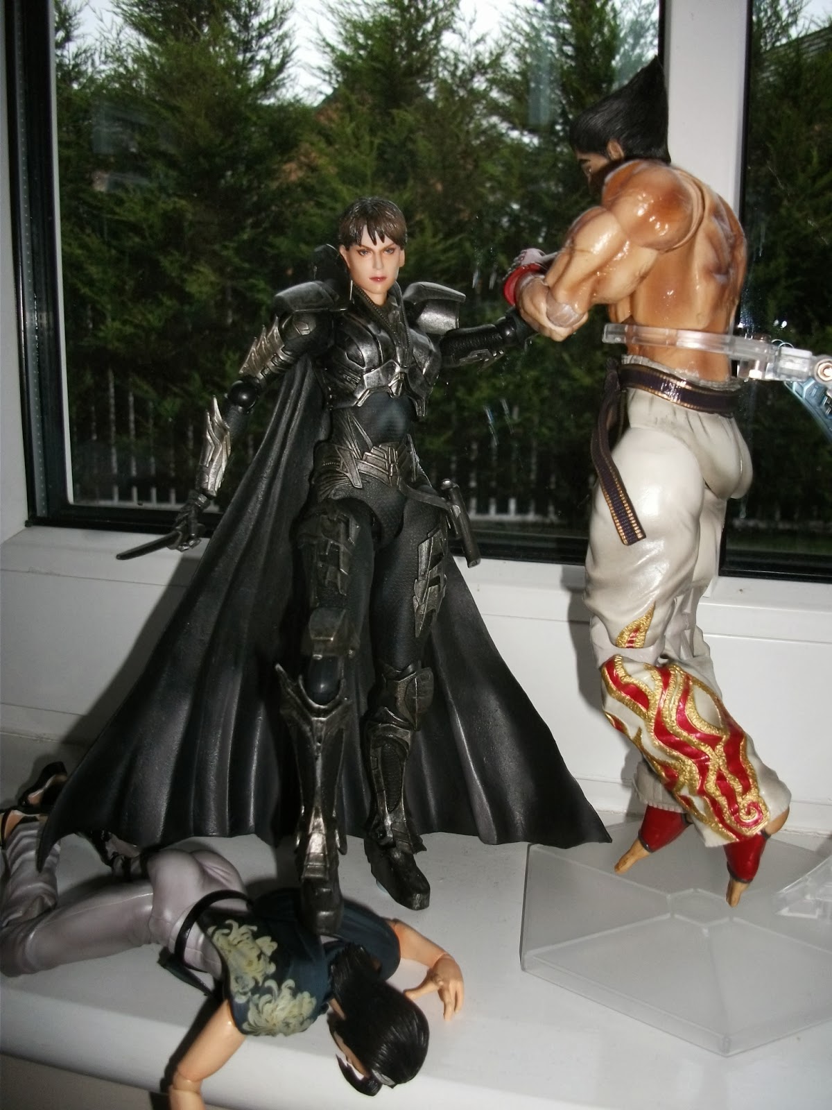 Craig's Pillar of Justice: Toy Review: Play Arts Kai Faora-Ul