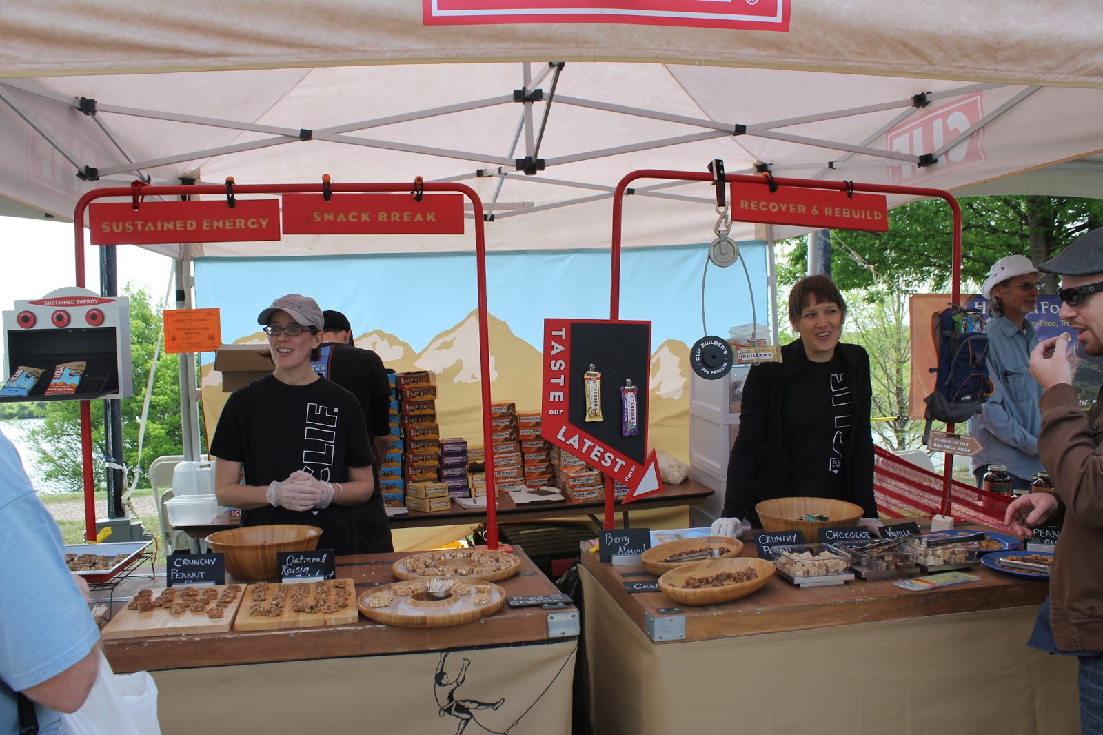 LIVE A LITTLE SUNSHINE: Austin Texas - Texas VegFest and a lot of Great ...