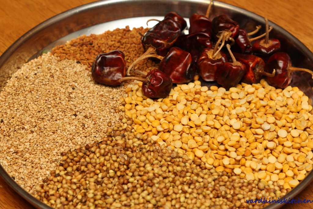 Cooks Joy - Pulikachal (Mix to make Tamarind Rice / Puliyodharai)