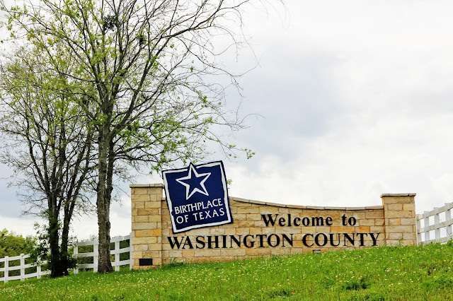 Backroads and Barstools: bluebonnets + the birthplace of tx + spring day