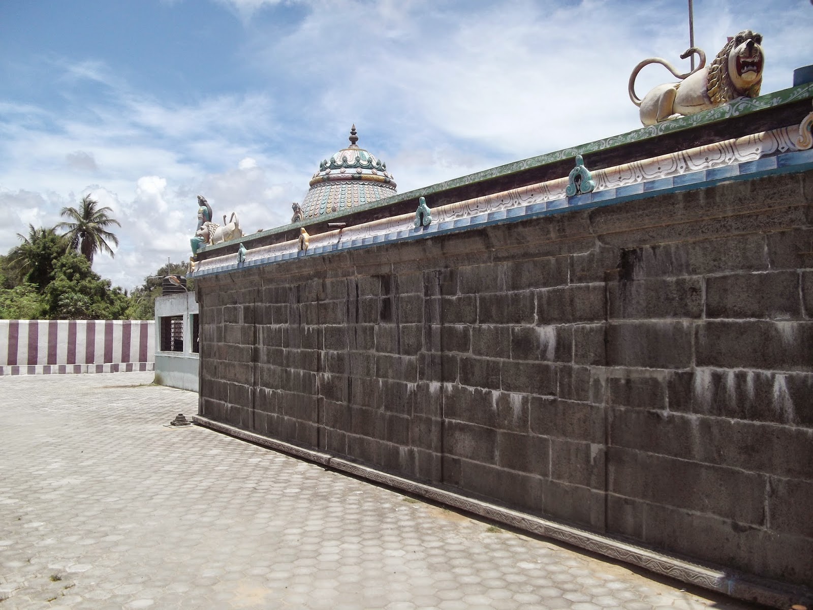Tamilnadu Tourism: Angala Parameshwari Temple, Koovathur, Kanchipuram