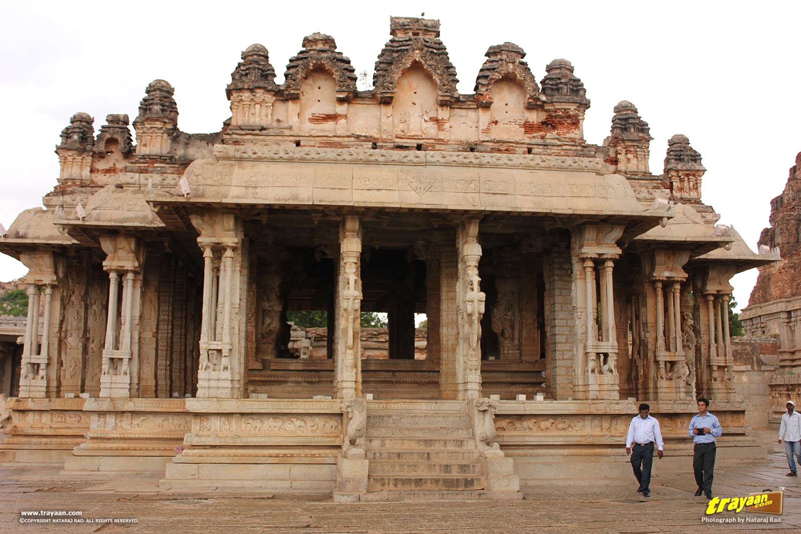 Hampi - Remnants and ruins of glorious Vijayanagara - Part 5 - Trayaan